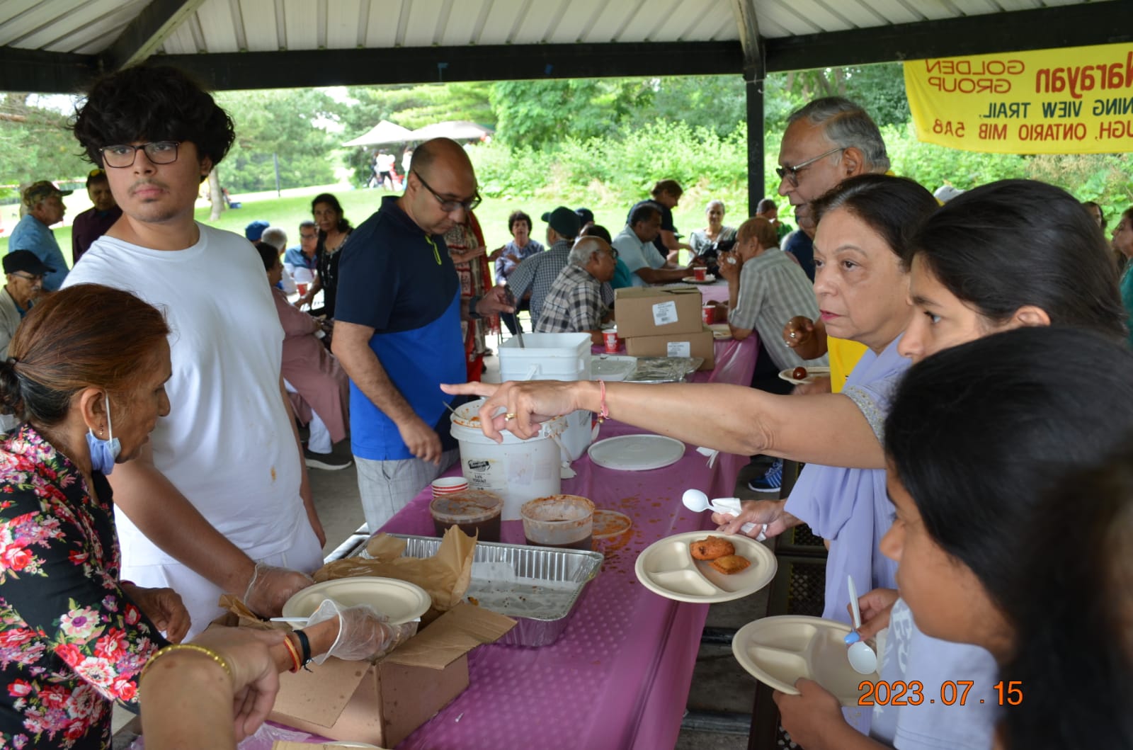 Annual picnic of Lakshmi Narayan Mandir at Neilson Park, Scarborough ...